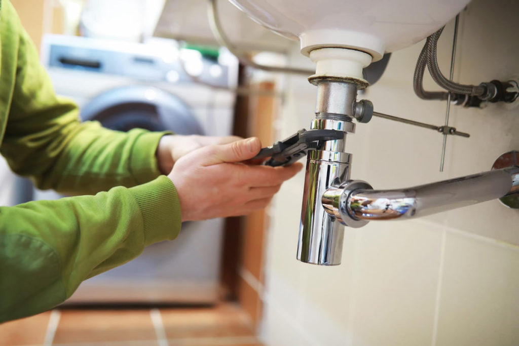 Common Plumbing Problems and How to Fix Them
